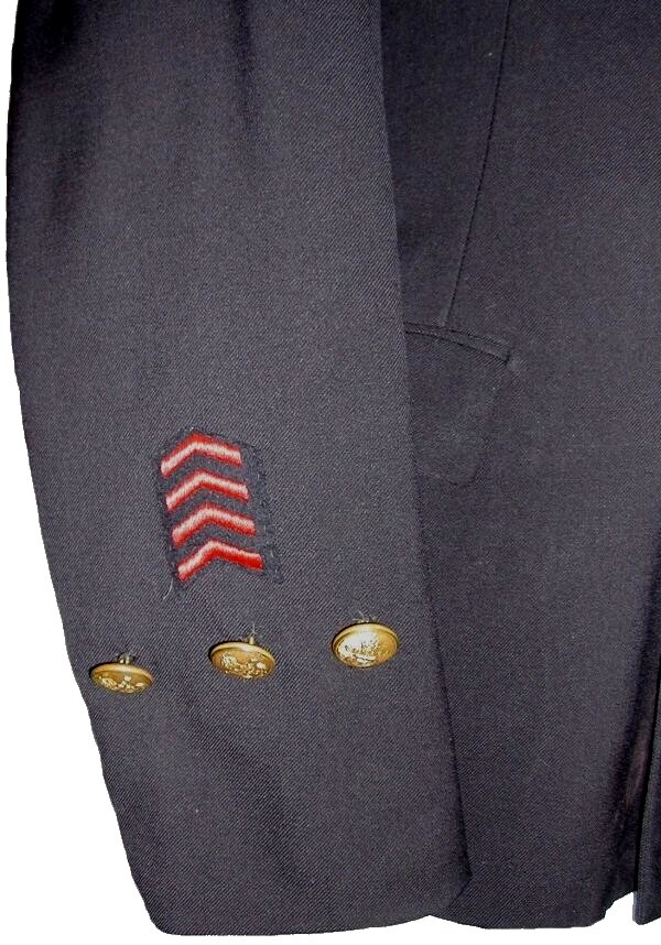 Index of /rcn/uniforms/pettyofficers/